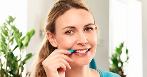 An overview of different interdental cleaning aids and their effectiveness